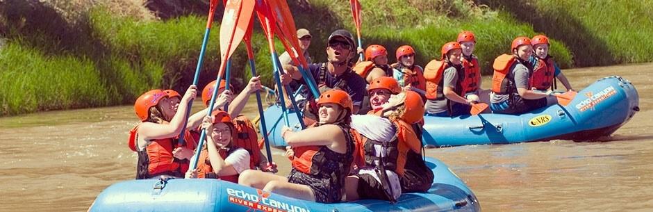 Team Building On Group White Water Rafting Trips